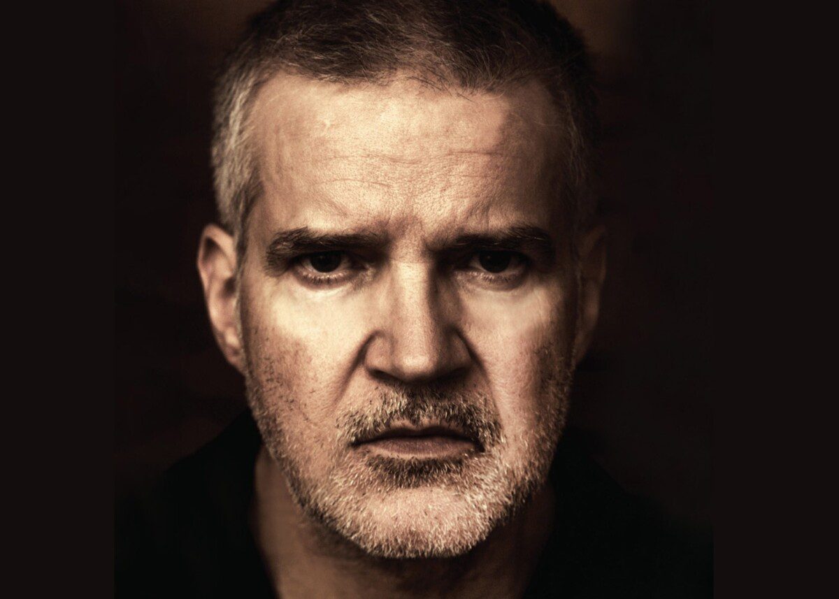 Lloyd Cole sobe ao palco do Cine-Teatro São João a 27 de Abril - O ...